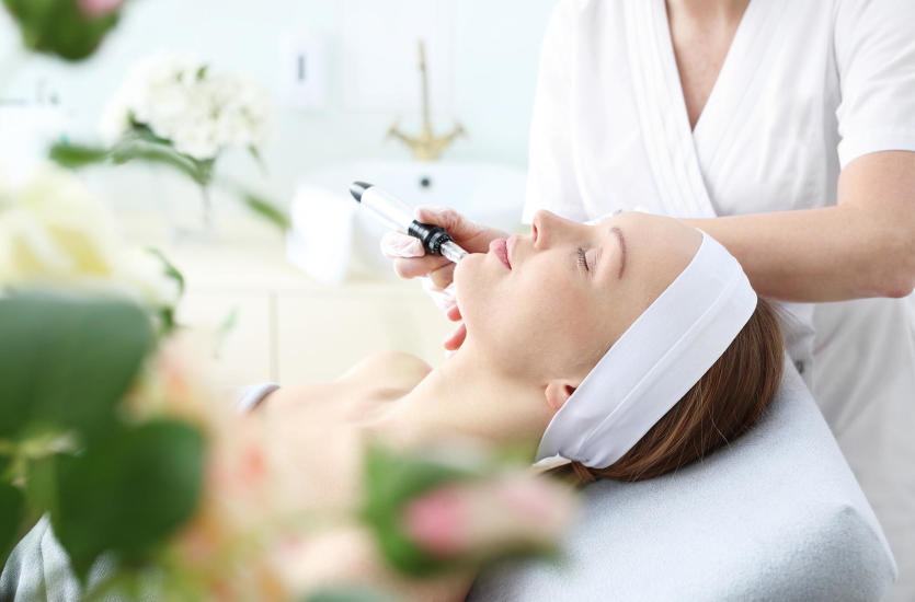 Mezoterapia mikroigłowa – zastosowanie oraz efekty