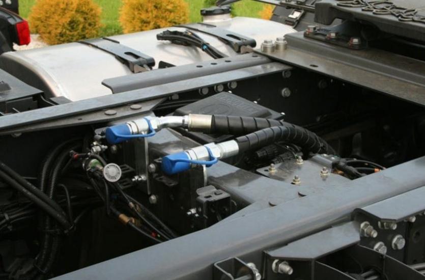 Profesjonalny montaż kompletnych układów hydrauliki siłowej