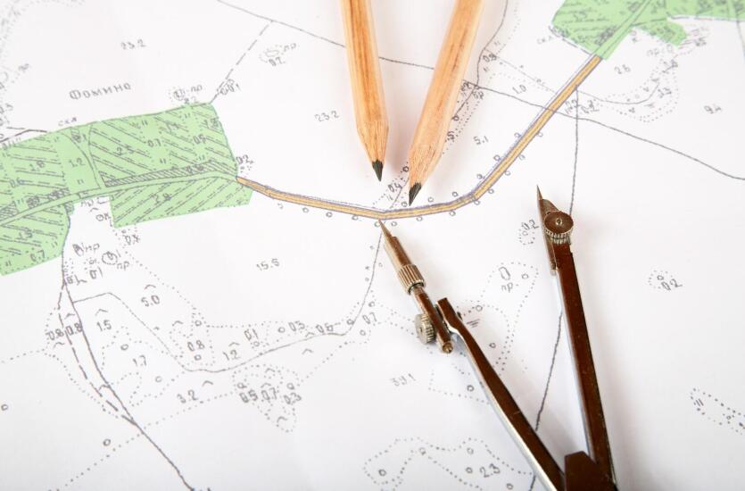 Jakie wyróżniamy rodzaje map geodezyjnych? Geopluta